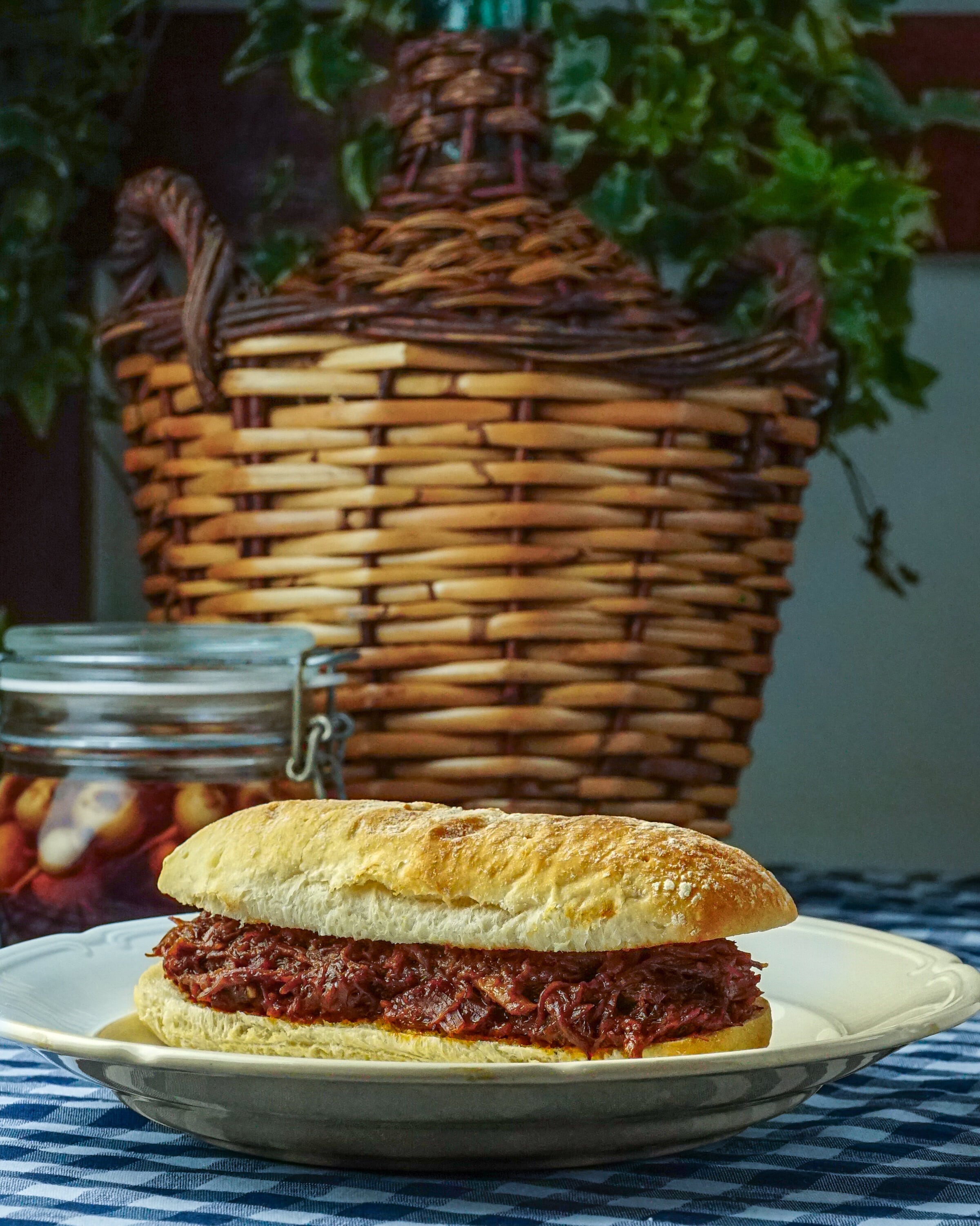 Masta Taberna | Macarfi